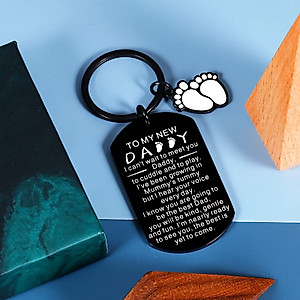 First Time Dad Gifts Keychain New Dad to Be Gifts from Wife Father to Be Gifts for Soon to Be Dad Men Birthday Gifts Him New Father Father’s Day Fiancee New Mommy Pregnancy Baby Announcement