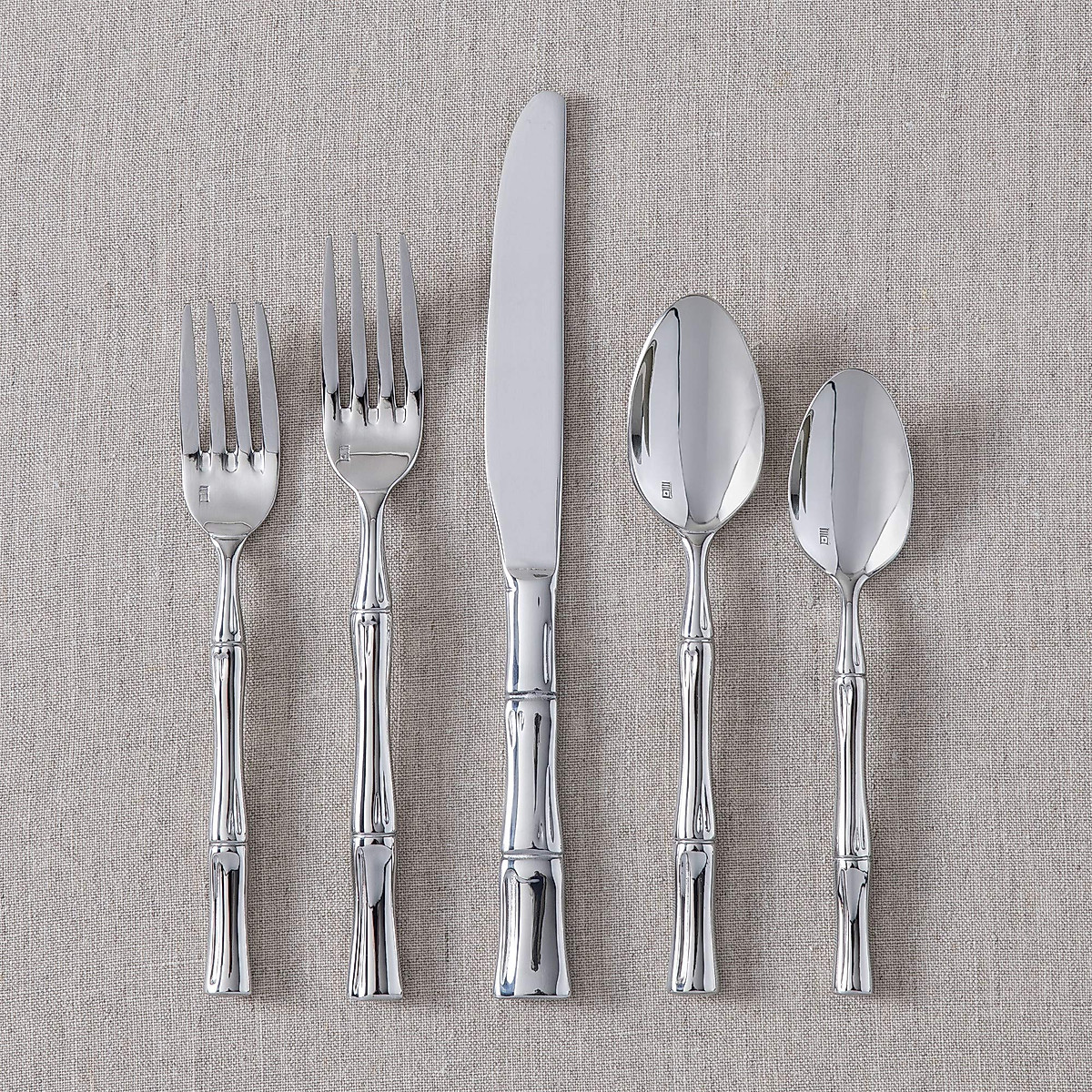 Fortessa Royal Pacific 18/10 Stainless Steel, 20 Piece Flatware Set (Service for 4), Silver