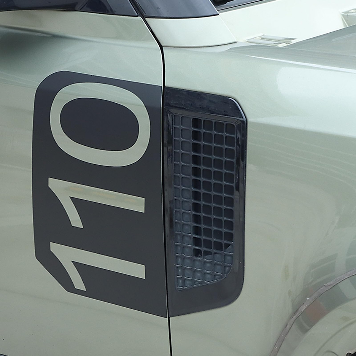 Black & Carbon Fibre Tecture Car Vinyl Decal Front Fender Stickers Section Side Scuttles Compatible for Land Rover Defender 130 110 90 2020 2021 2022 2023 2024 PVC Accessories (for 110, Black)