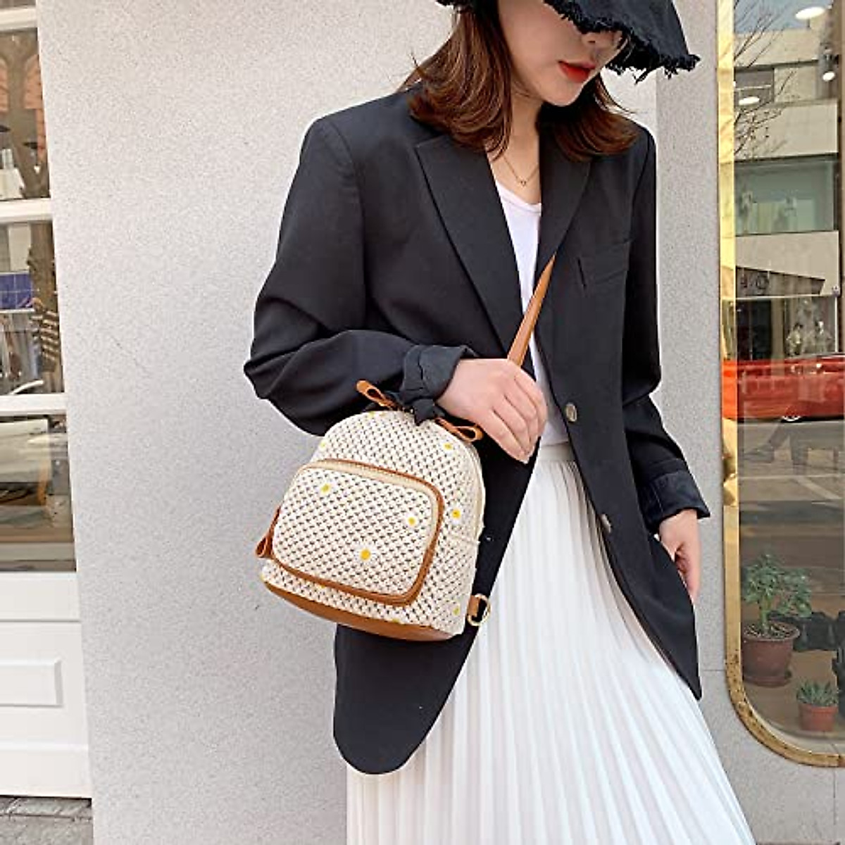 OWGSEE Summer Trendy Handmade Woven Crochet Straw Backpack Boho Backpack Purse for Women Vacation (Beige)