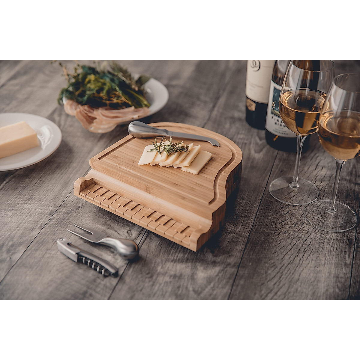 TOSCANA - a Picnic Time brand Piano Cheese Board & Knife Set, Novelty Charcuterie Board with Cheese Knife Set, Cheese Boards Charcuterie Boards, (Bamboo)