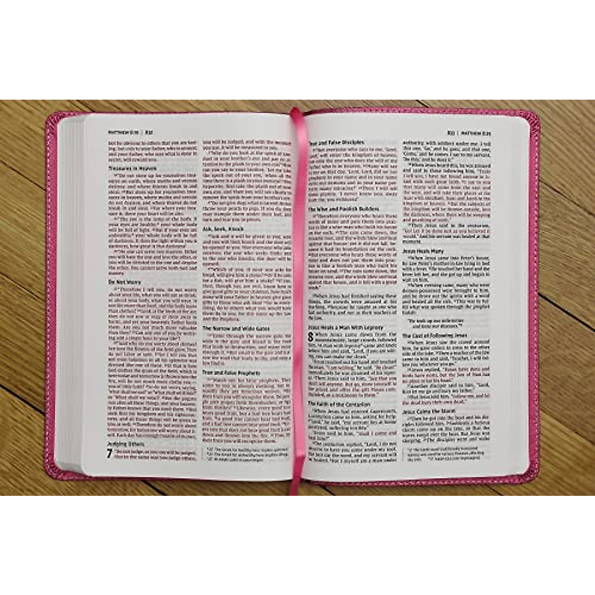 NIV, Bible for Kids, Leathersoft, Pink, Red Letter, Comfort Print: Thinline Edition