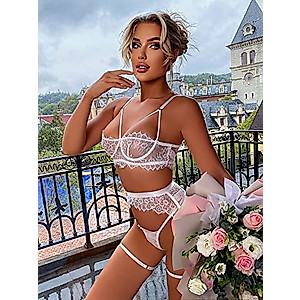 WDIRARA Women's Sexy Floral Lace Cut Out Underwire Garter Belt Bra and Panty Lingerie Set with Leg Rings White M