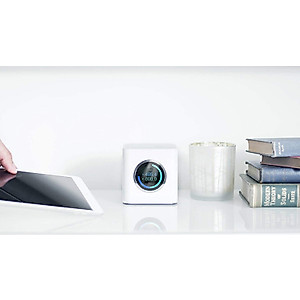 Ubiquiti Labs AmpliFi HD WiFi Router, Home Wireless Internet Coverage, HD WiFi Router with Touchscreen Display, 4 Gigabit Ethernet, 1 WAN Port, Ethernet Cable, Expandable Mesh System (Renewed)