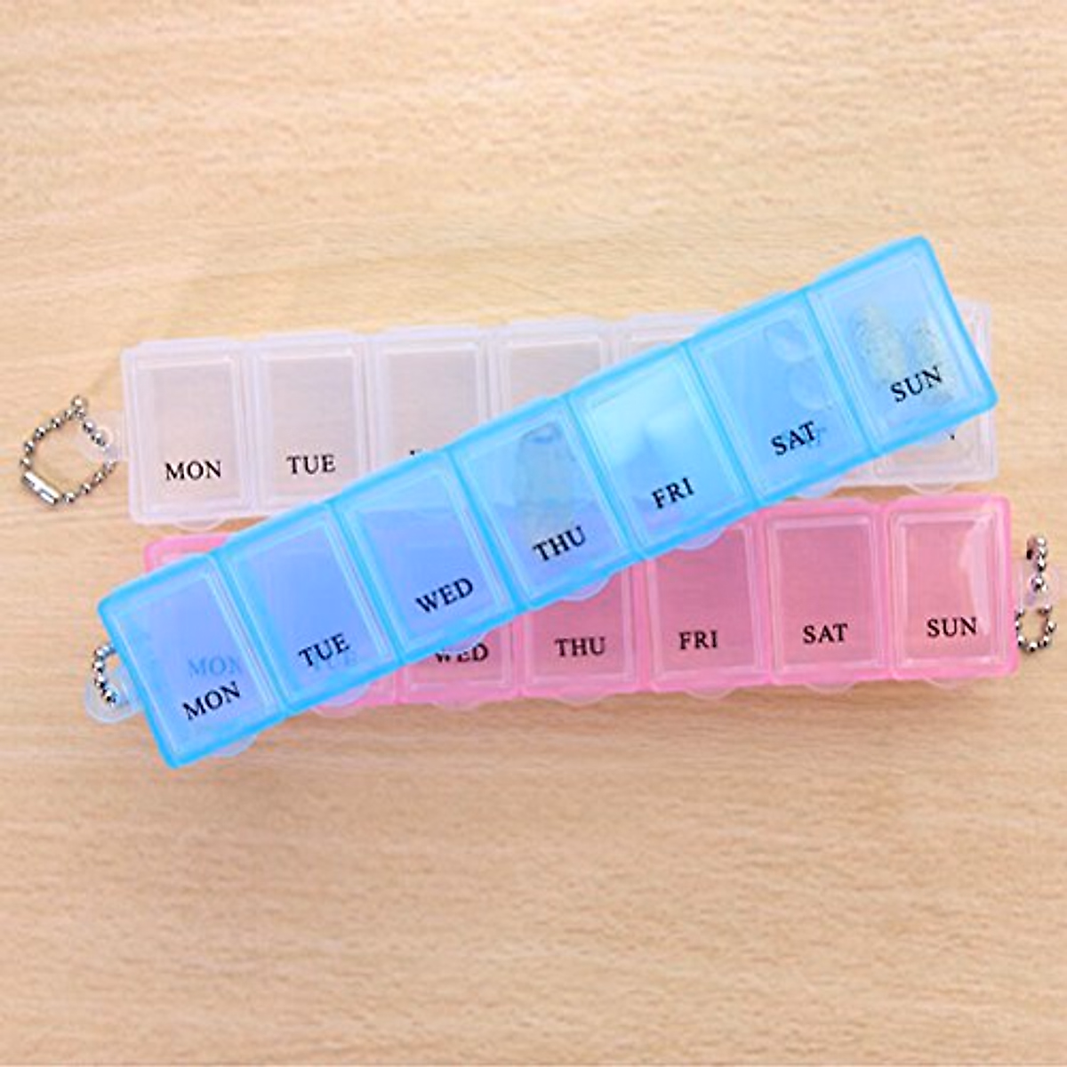 DOITOOL Home Storage Organizer 2pcs Weekly Pill Holder Rotated 7 Slot Vitamin Medicine Box Case Organizer Container (White)