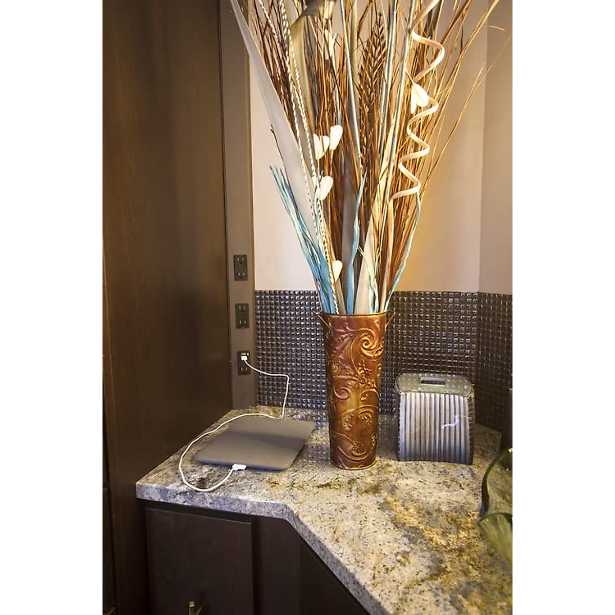 TR Series Angle Power Strip,12 inch, 1 Dual Receptacle, White