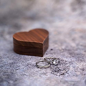 SOFEA Heart Walnut Wood Ring Box Proposal Engagement Ring Holder Jewelry Wooden Box