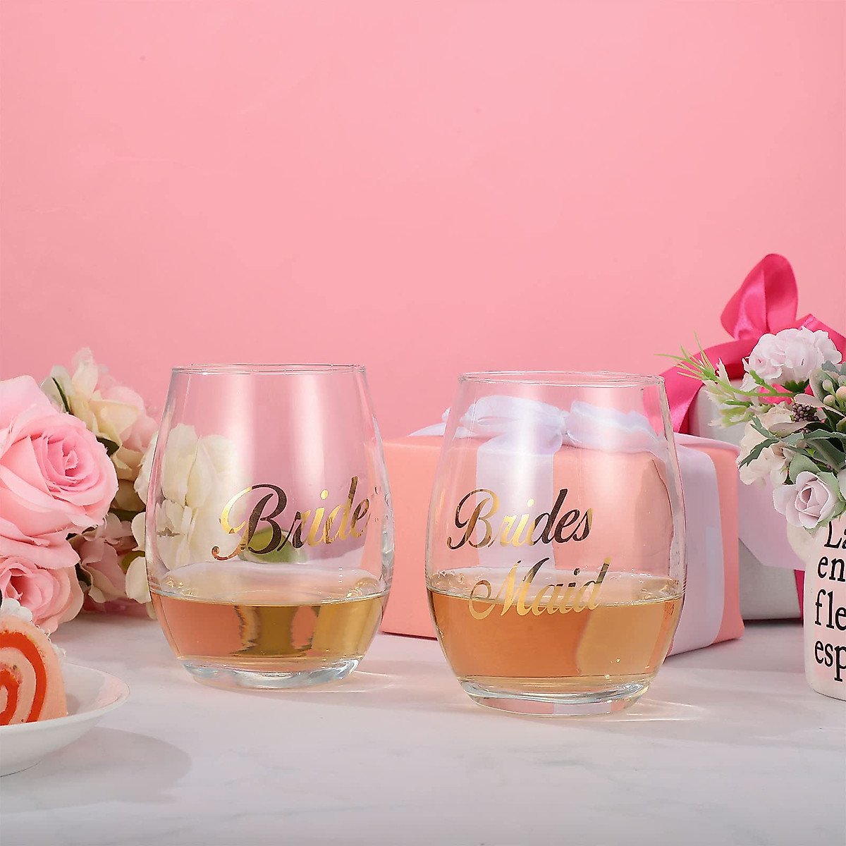 Nuogo 6 Pieces Bridesmaid Wine Glass Bridesmaid and Bride Durable Stemless Wine Glasses Gold Engagement Wedding Wine Glass for Bridesmaids Bachelorette Party Supplies