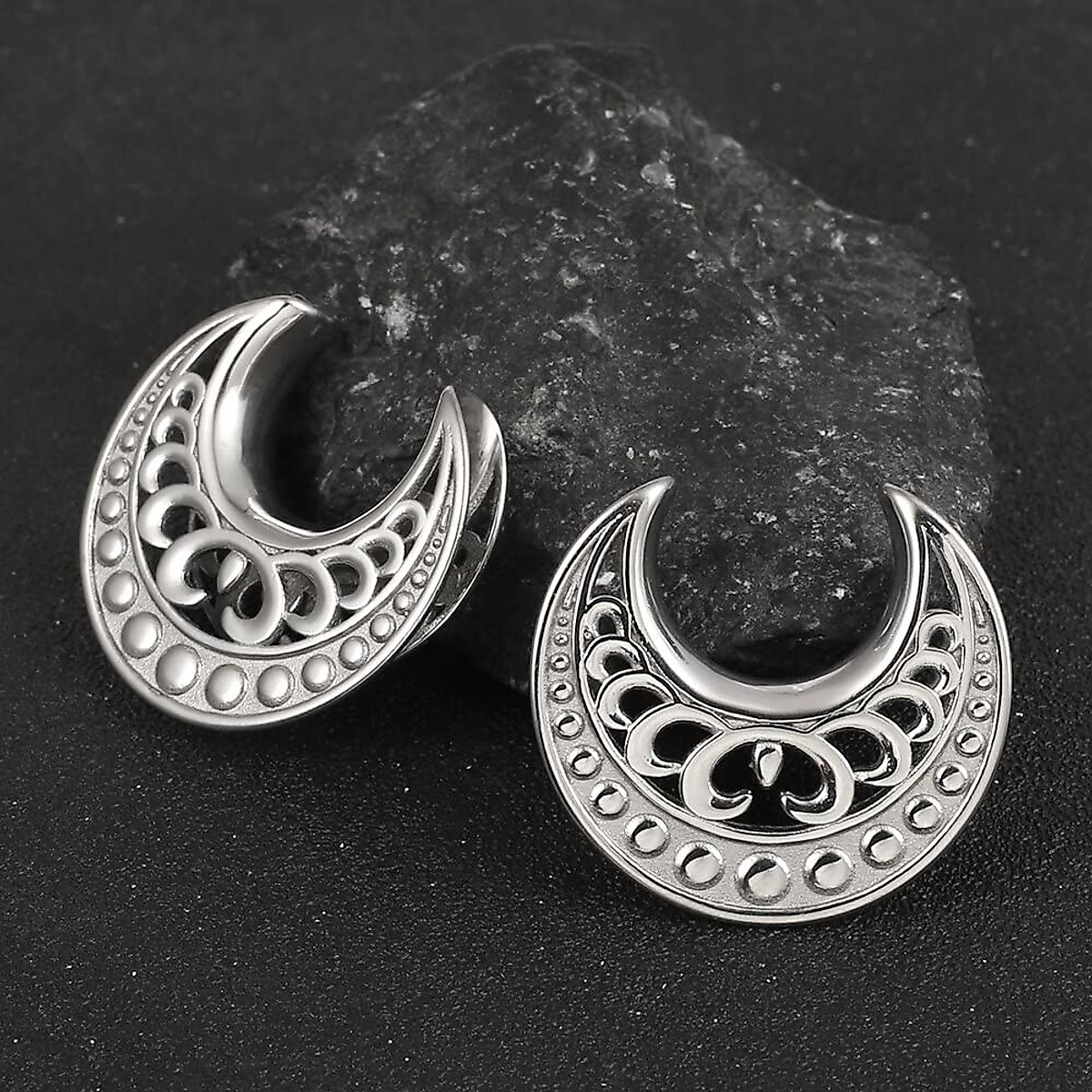 Casvort 2 PCS 10mm (00g) Hypoallergenic 316 Stainless Steel Silver Aesthetic Opening Saddle Tunnels Hangers Ear Gauges Plugs Stretcher Earring Piercing Body Jewelry