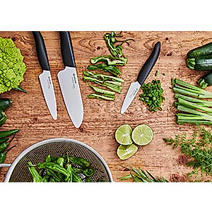 Kyocera FK-110 WH-BK EU - 11cm Ceramic Utility Knife