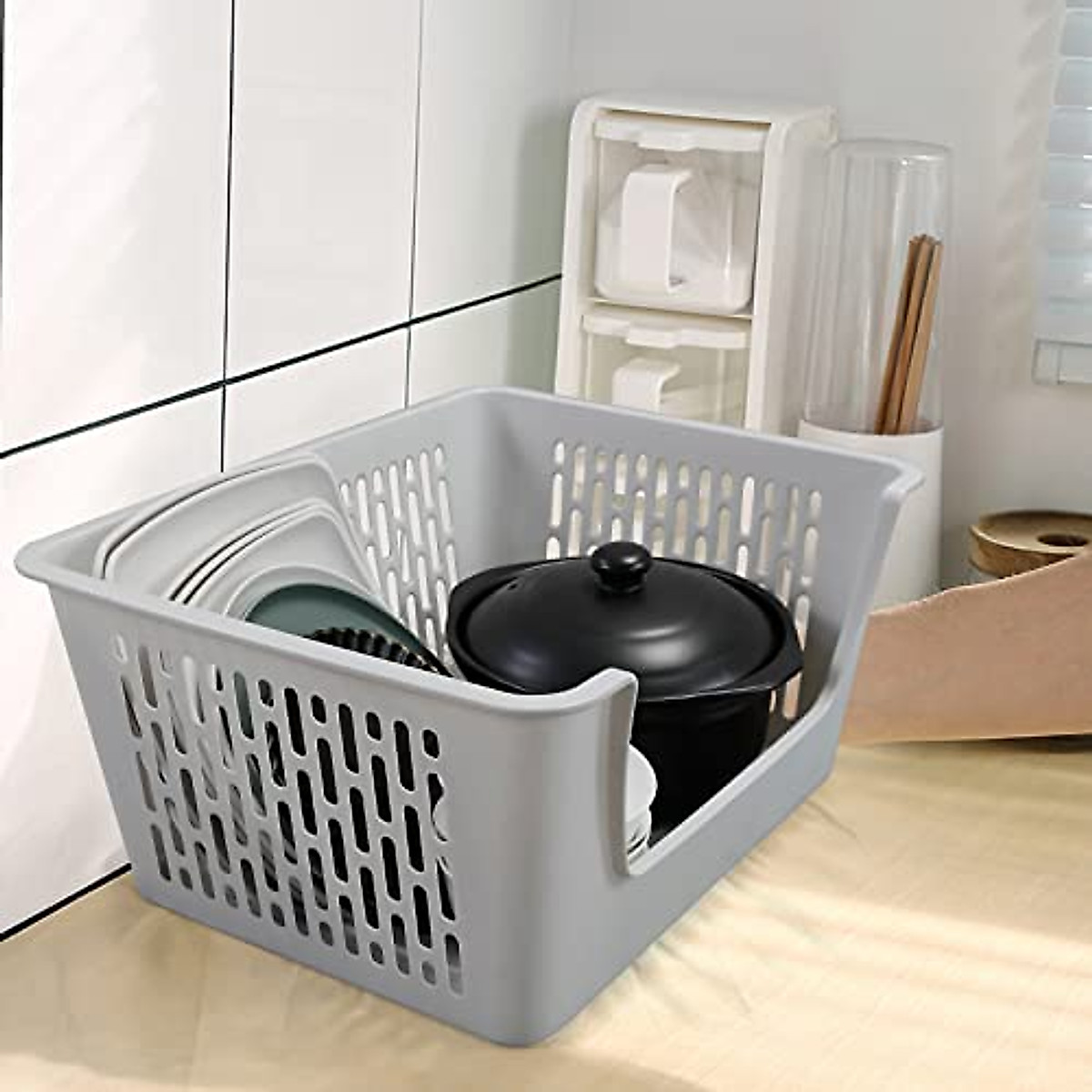 Vcansay 3 Tiers Plastic Large Stacking Organizer Baskets with Lid, Plastic Stacking Bins with Wheels