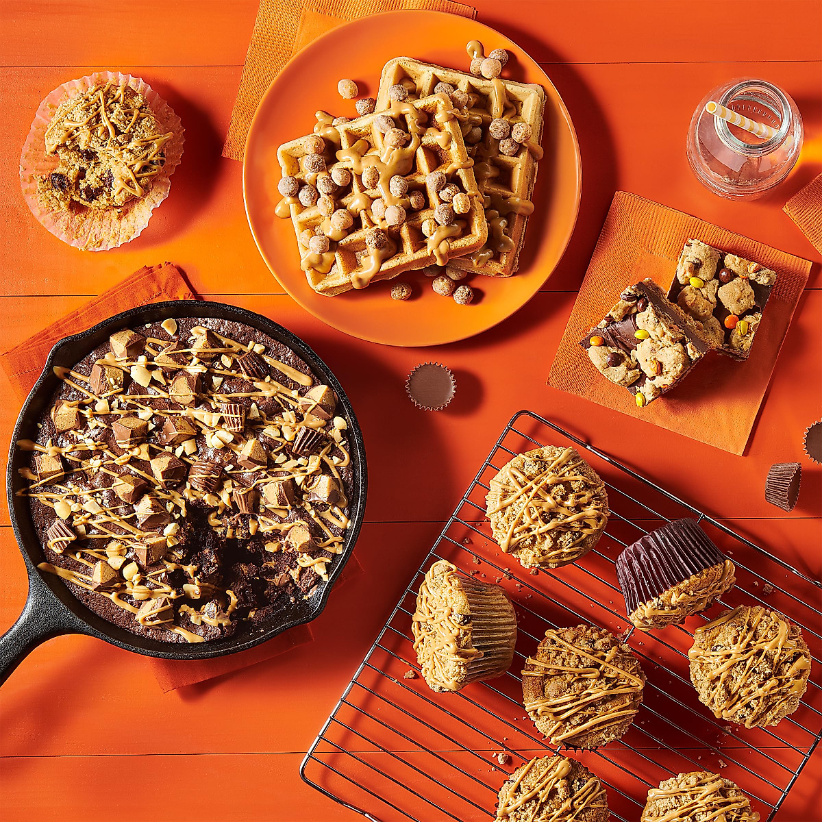 Betty Crocker REESE'S Peanut Butter Coffee Cake Mix with Brown Sugar Streusel Topping, 14.2 oz