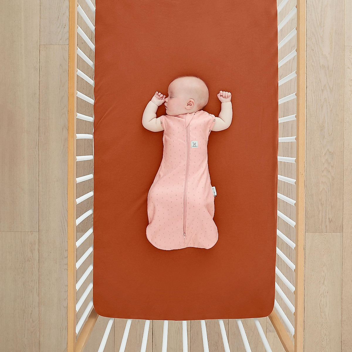 ergoPouch 1 tog Baby Sleep Sack 0-12 months - Baby Sleeping Sack for Warm & Cozy nights - Cocoon Swaddle Sack Baby Keeps Calm & Relaxed - Baby Sleeping Bag Regulate Body Temperature (Night Sky)