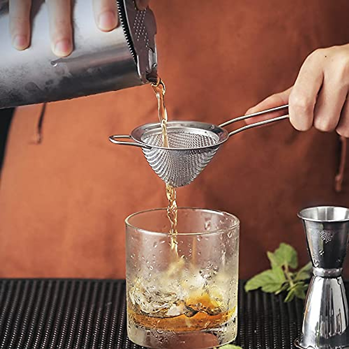KUFUNG Fine Mesh Sieve Strainer Stainless Steel Cocktail Strainer Food Strainers Tea Strainer Coffee Strainer with Long Handle for Double Straining Utensil (S, Gray)