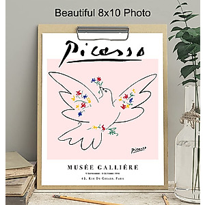 Pablo Picasso Minimalist Wall Art - Abstract Mid Century Modern Gallery Wall Art- Museum Poster - Line Art Wall Decor- Aesthetic Room Decor- Boho Wall Decor- The Impressionists - Dove of Peace