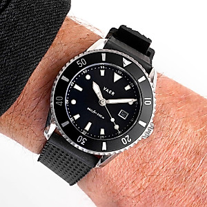 Vaer DS4 Solar Dive Watch for Men - Ocean Ready 20ATM, Solar-Powered - Perpetual Time Keeping, Sapphire Crystal, & Extreme Accuracy (+/- 20 Seconds per Month), with Two Quick-Change 20mm Straps, 42mm