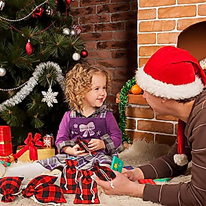 SULOLI 24PCS Christmas Buffalo Plaid Drawstring Bags, Xmas Plaid Burlap Bags Drawstring Bags Washable Cotton Xmas Bag for Christmas Candy Goodie Holiday Favors