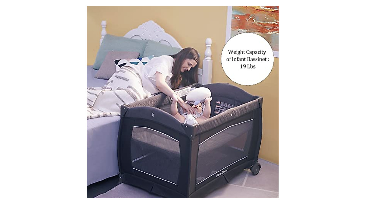 Pamo Babe Playard Deluxe: 4-in-1 Nursery Center