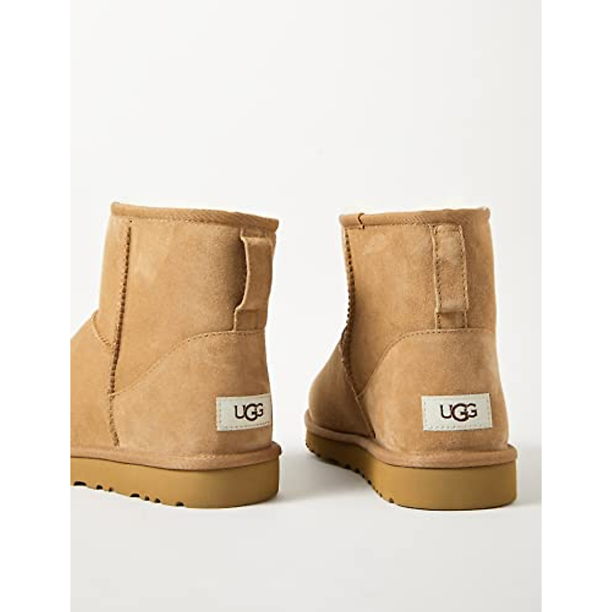 UGG Women's Classic Mini II Boots, Chestnut, Tan, 7 Medium US