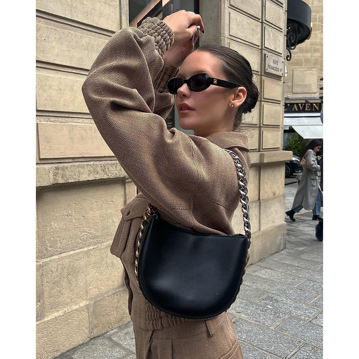 GUVIVI Trendy Oval Sunglasses for Women Retro Vintage 90s Sunnies for Small Face Narrow Round Shades Cat Eye