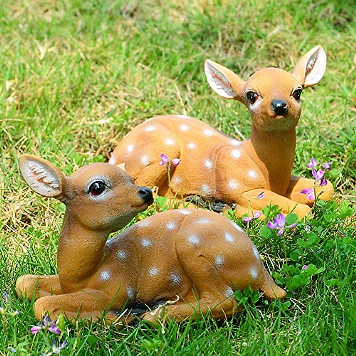 Deer Statue, 2Pcs Deer Figurine, Synthetic Resin Garden Sculpture Garden Statue Waterproof and Sunscreen Community Patio for Garden
