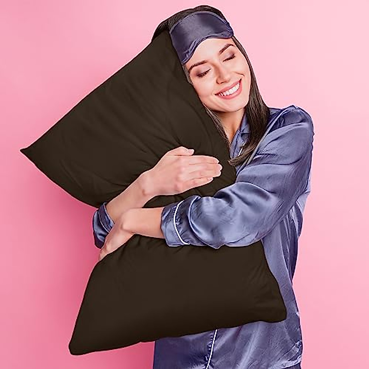 Utopia Bedding Waterproof Pillow Protectors Zippered (2 Pack, Brown) Queen Size, Zippered Pillowcases, Bed Bug Proof Pillow Encasement Covers 20 x 28 Inches
