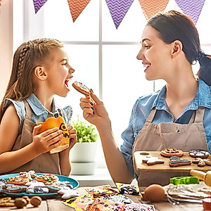 300 Pcs Halloween Treat Bags, 6 Cute Style Candy Bags Clear Trick or Treat bags Self Adhesive Plastic Bags Bulk for Halloween Party Favor Supplies Gift (A)