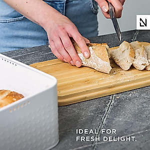 LARS NYSØM Bread Box I Metal bread box with linen bread bag for long lasting freshness I Bread box with bamboo lid usable as cutting board I 13.4x7.3x5.3In (Onyx Black)