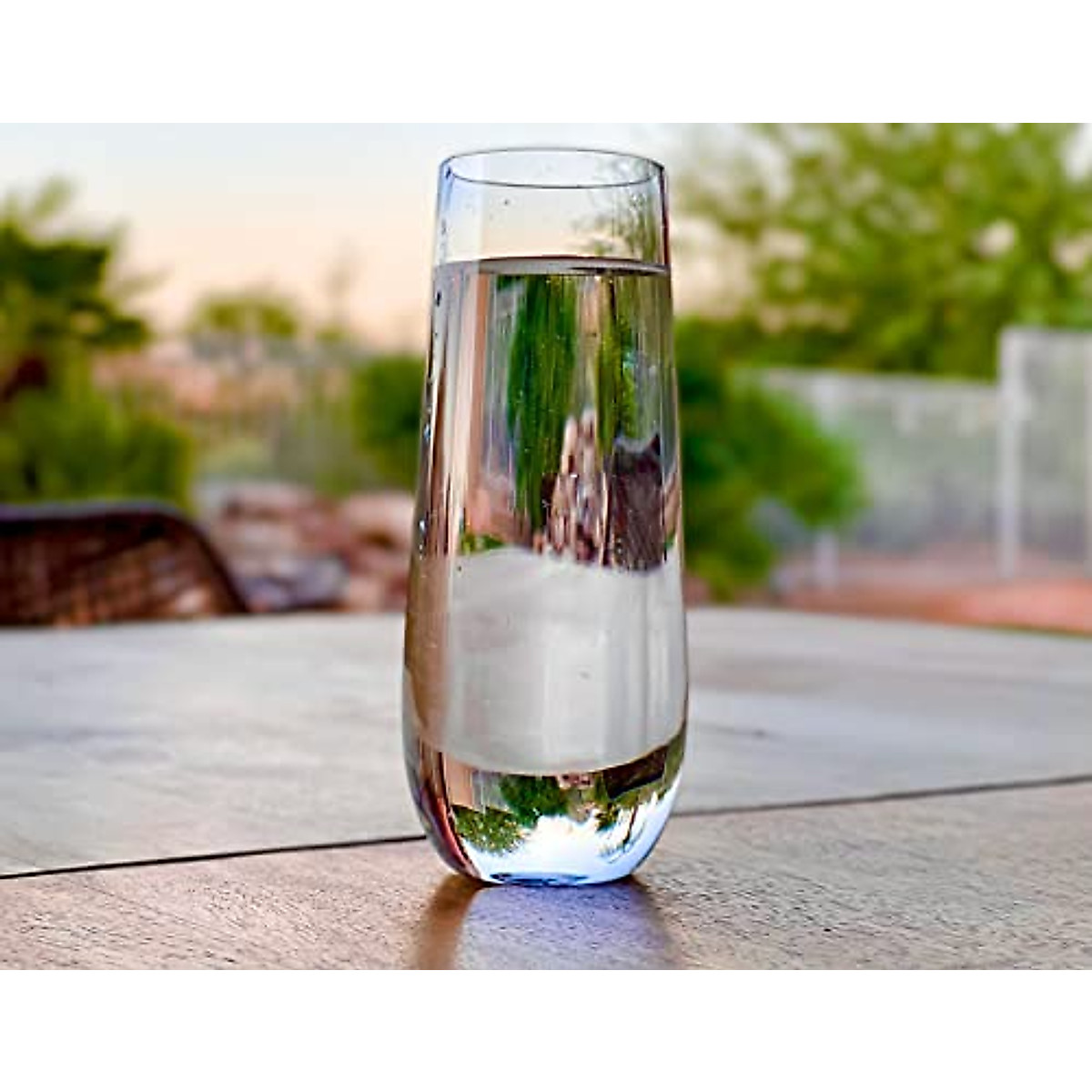 LeSuz 100% Tritan Plastic Champagne Stemless Flutes. Set of 6, 12oz. Shatterproof, BPA-FREE, Dishwasher Safe, Long Lasting Stemless Champagne Flute. Better than Champagne Glasses. Mimosa Flutes.