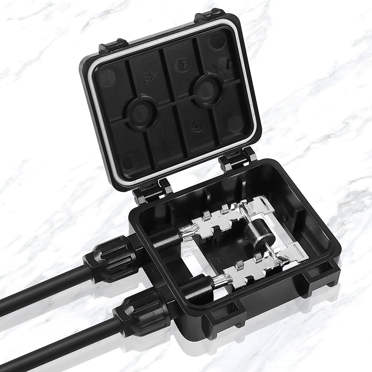 PNGKNYOCN Solar Junction Box PV Connector，IP67 Waterproof Solar Junction Box with 11AWG 50cm Solar Cable Connector for 250w to 300w 20A Solar Panel