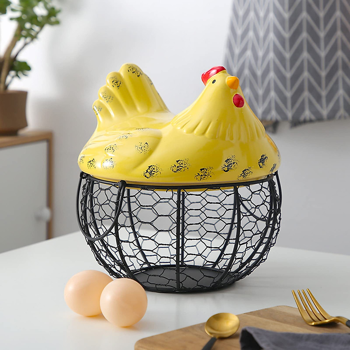 Simple Creative Storage Basket Creative Hen Ceramic and Iron With Storage Basket Hand-painted Egg Carton Large Capacity Kitchen Storage Gods Hold 20-25 Eggs (Yellow Grid Basket)