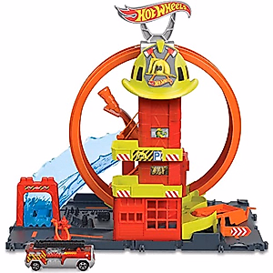 Hot Wheels Toy Car Track Set City Super Loop Fire Station & 1:64 Scale Firetruck, Connects to Other Sets