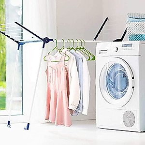 Plastic Hangers 20 Pack, Durable Tubular Hanger and Clothes Hangers, Non-Slip Slim Space Saving, Adult Standard Hangers Ideal for Jackets, Suits, Dress, Trousers, Coats（Green）