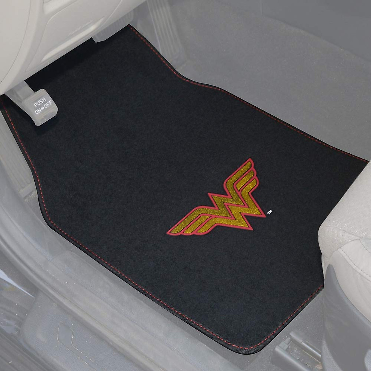 BDK Warner Bros DC Comics Classic Wonder Woman Carpet Floor Mats Car Accessories - 4pc Set Universal Fit for Car Truck Van SUV, Front 26" x 16.5", Rear 14" x 16.5" with No-Slip Grip