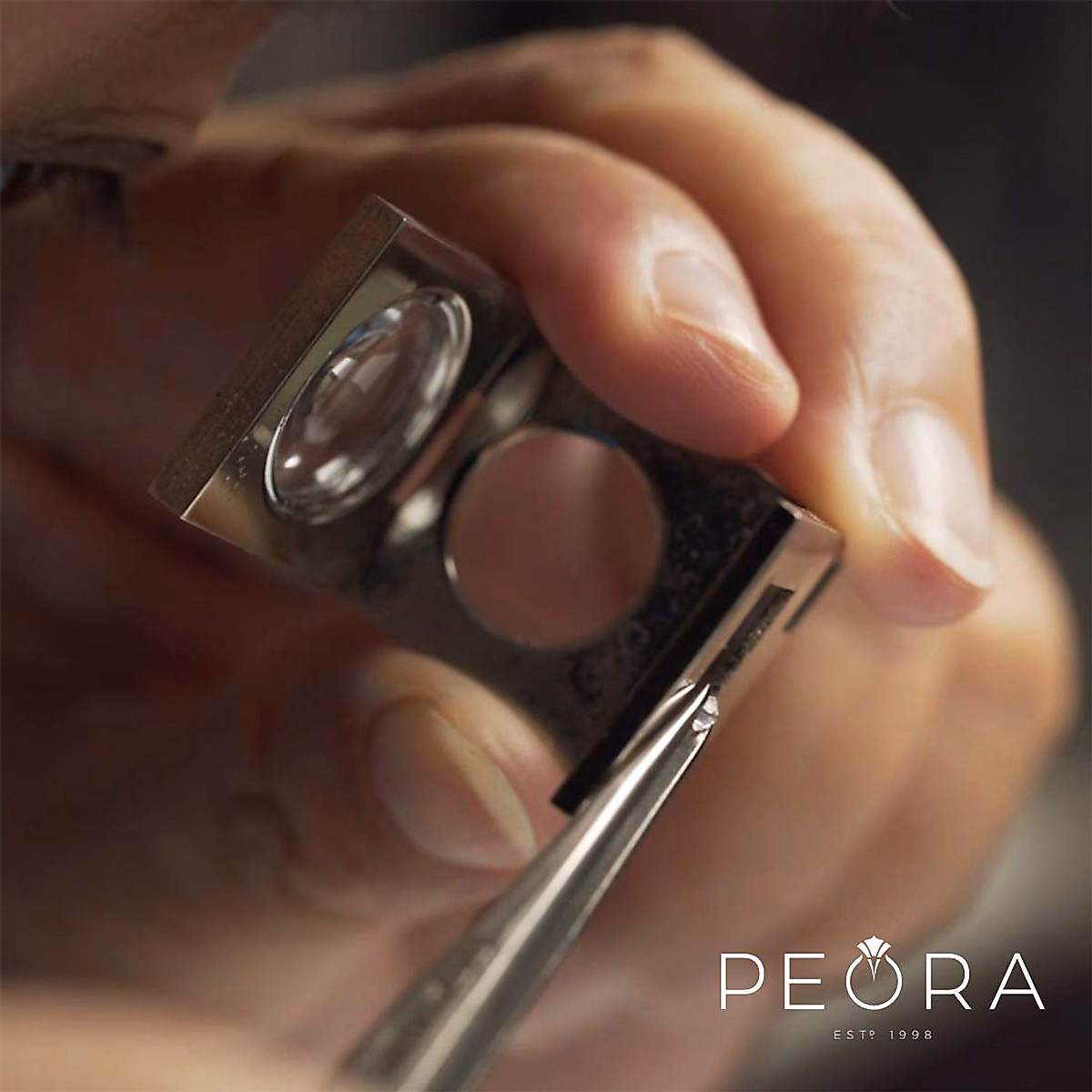 PEORA Solid 14K Yellow Gold Created Emerald Pendant for Women, Classic Solitaire, 1.75 Carat Round Shape, 8mm