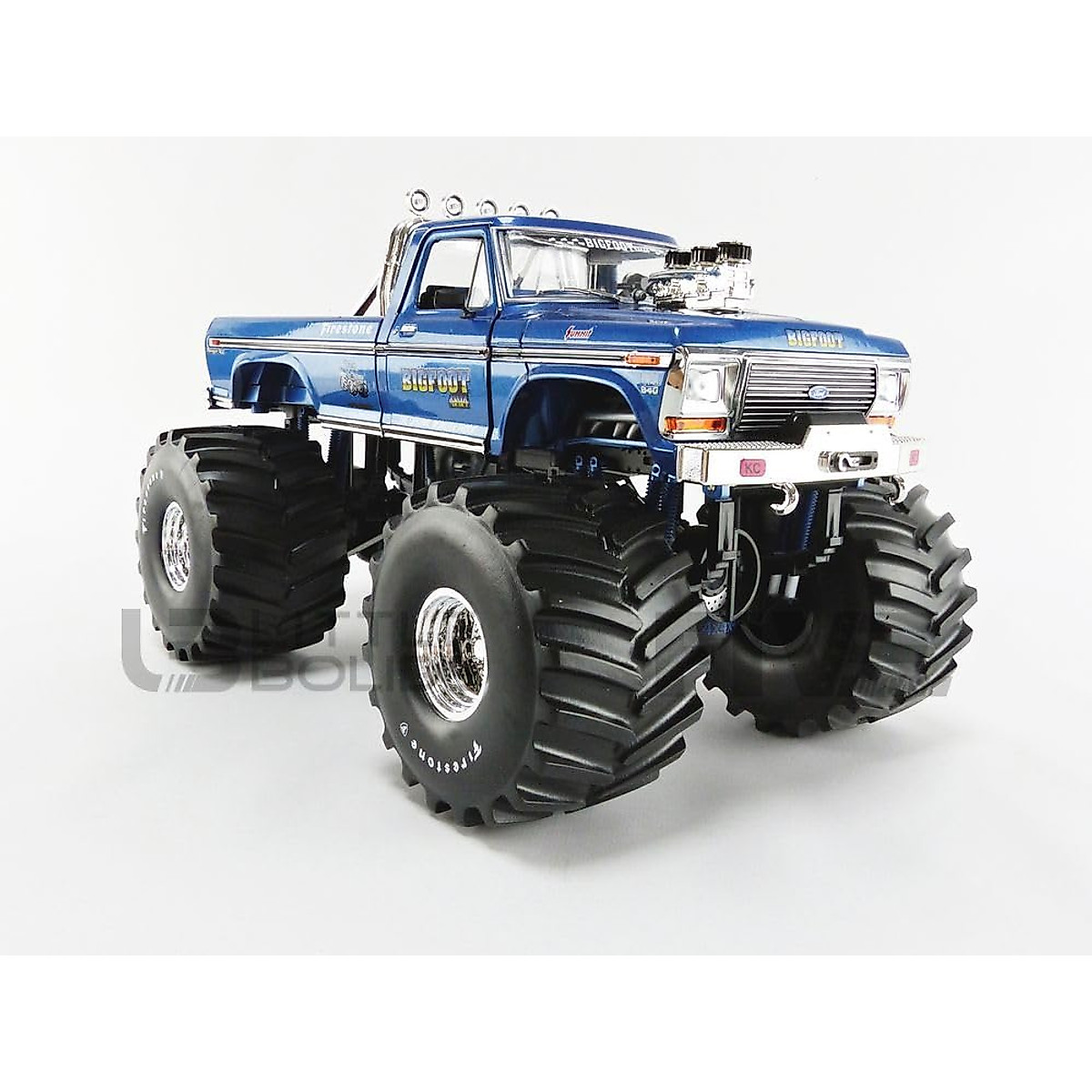 Kings of Crunch - Bigfoot #1-1974 Ford F-250 Diecast Monster Truck with 66-Inch Tires in 1:18 Scale