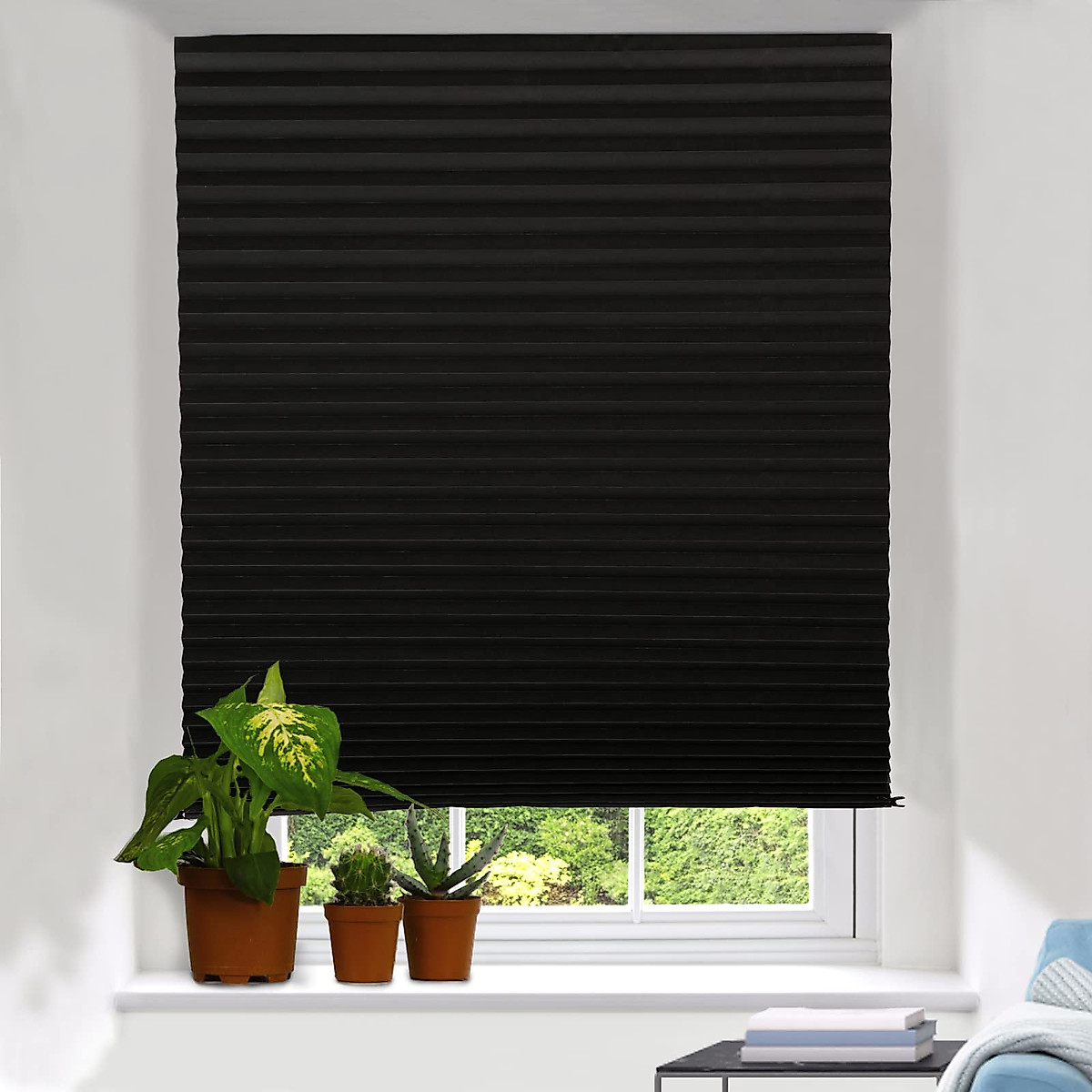 LUCKUP 1 Pack Cordless Blackout Pleated Fabric Shade, Easy to Cut and Install, with 2 Clips (48"x72" - 1 Pack, Black)