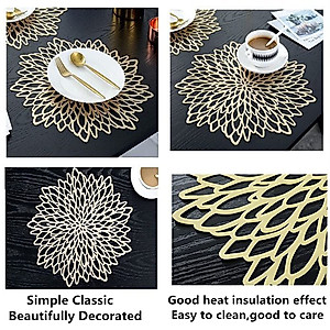 Xmkuwa Placemats 15 inch Pressed Vinyl Round Table Mates for Dining Table Set of 6, Washable and Wipeable Kitchen Place Mat for Holiday Wedding Dinner Table Decoration Mat (Gold A)