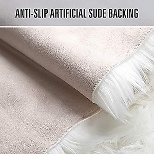Andecor Soft Fluffy Faux Fur Bedroom Rugs 3 x 5 Feet Indoor Wool Sheepskin Area Rug for Girls Baby Living Room Chair Sofa Home Decor Floor Carpet, White