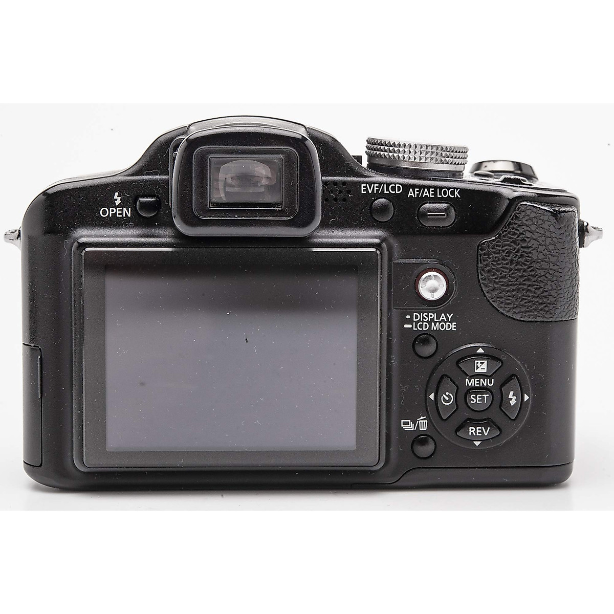 Panasonic Lumix DMC-FZ18K 8.1MP Digital Camera with 18x Wide Angle MEGA Optical Image Stabilized Zoom (Black)