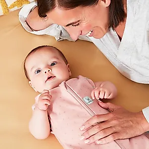 ergoPouch 0.2 Tog Jersey Sleeping Bag – Arms-Out Baby Sleep Sack – Soft, Breathable & Comfortable (8-24 Months, Berries)