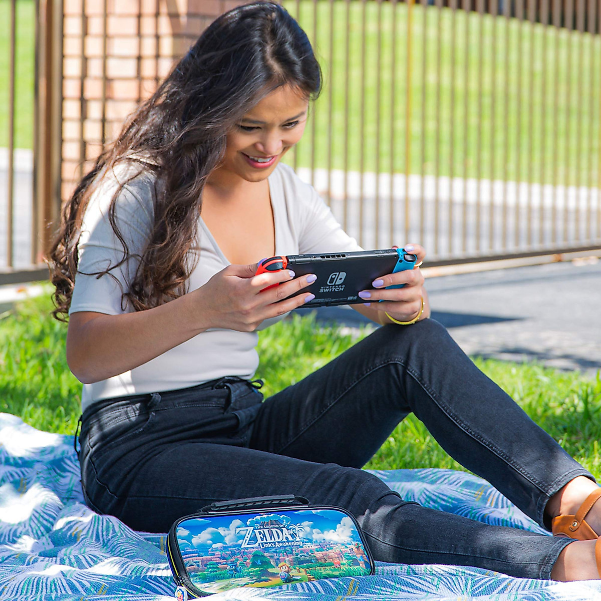 Game Traveler Zelda Nintendo Switch Case - Switch Carry Case for Switch OLED, Switch and Switch Lite, Hard Portable Travel Case, Adjustable Viewing Stand & Bonus Game Cases, Deluxe Carry Handle