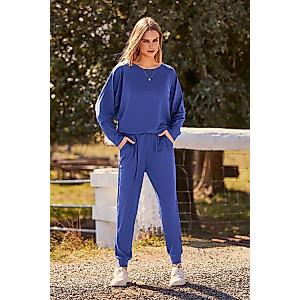 PRETTYGARDEN Women's 2024 Fall Fashion Outfits 2 Piece Sweatsuit Solid Color Long Sleeve Pullover Long Pants (Blue,Medium)