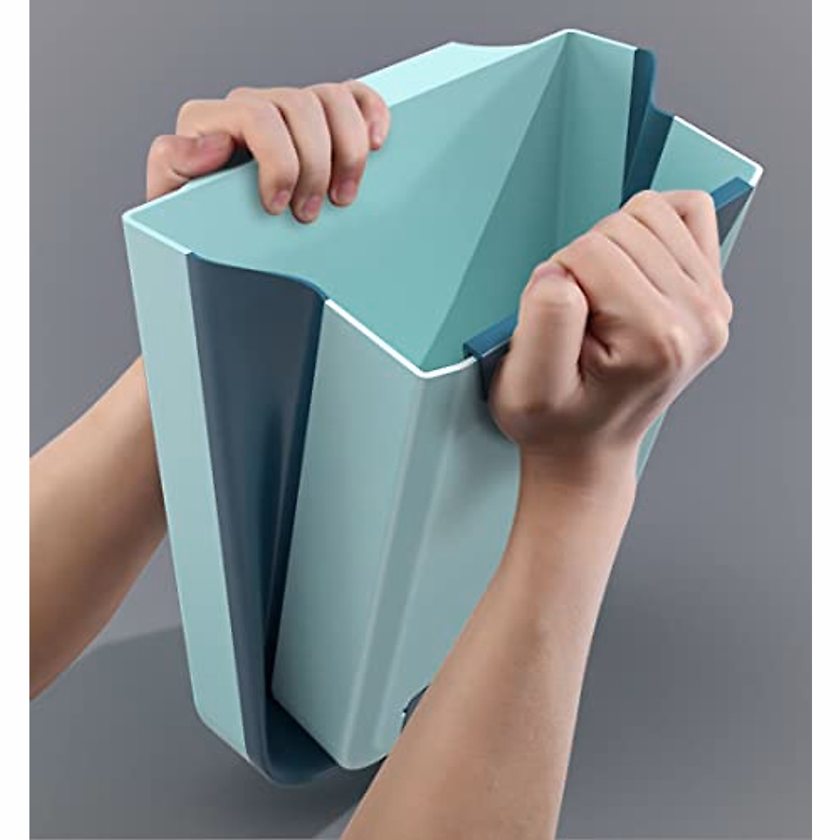 Hangningo Hanging Kitchen Trash Can, Foldable Waste Bin for Kitchen, Collapsible Hang Small Plastic Garbage Can 9.9L for Cabinet/Car/Bedroom/Bathroom (Green)