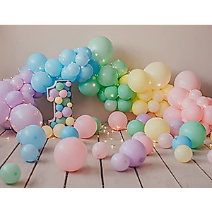 Light Purple Balloons Garland Kit 105 Pcs 18/12/10/5 Inch Pastel Purple Balloons Different Sizes, Latex Lavender Balloons for Birthday Balloons/Christmas/Baby Shower/Candyland Party Decorations