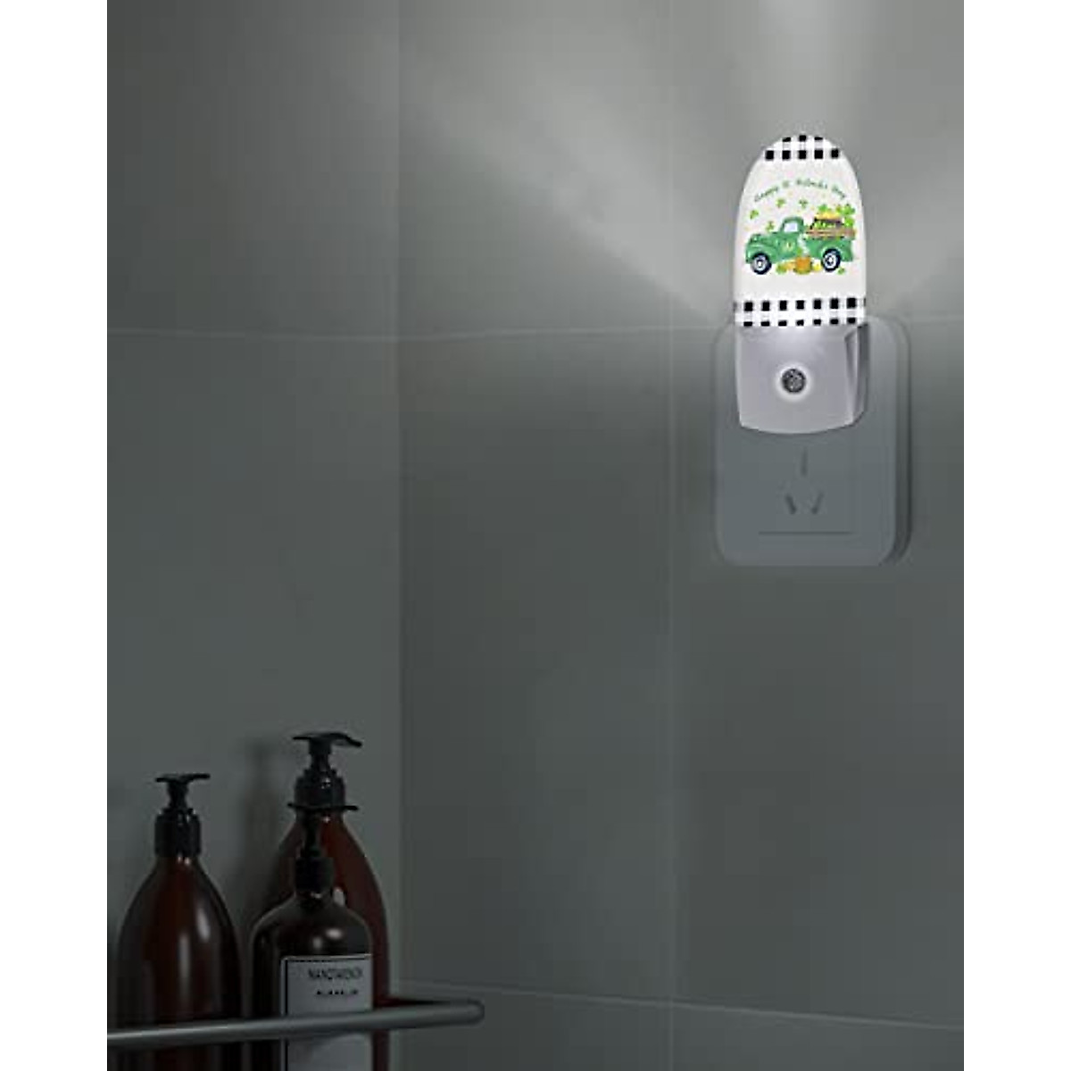 St. Patrick's Day Night Light, LED Plug in Night Light, Black White Checkered Green Truck Clover Gold Night Lights with Dusk to Dawn Sensor Decorative Kids/Adults Nightlight for Bedroom Bathroom