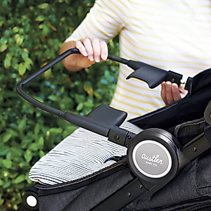 Austlen Baby Co. Entourage Front Car Seat Adapter, Chicco