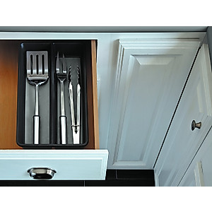 Rubbermaid No-Slip Gadget Tray, Black with-Gray Base 1994533