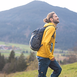 WATERFLY Lightweight Packable Hiking Backpack: Foldable Travel Daypack Ultralight Camping Day Pack for Woman Man