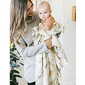 SARANONI Swaddle Blanket with Giraffe, Elephant, Zebra & Rhino Designed Muslin Swaddle Blankets (The Savannah)